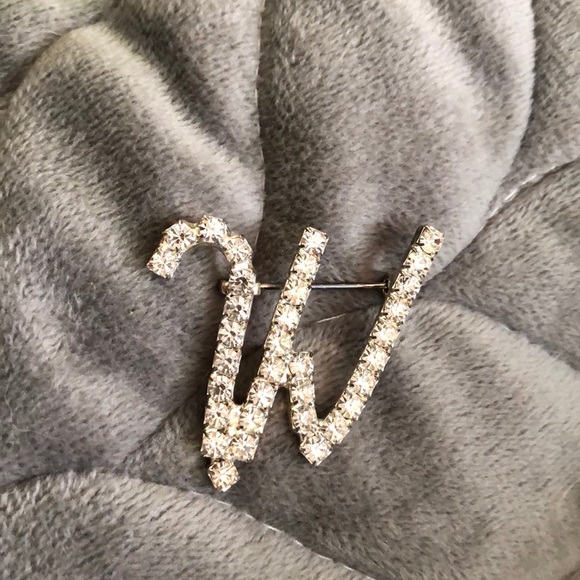 Vintage | Jewelry | Vintage W Brooch 5 X 125 Old Style Script | Poshmark